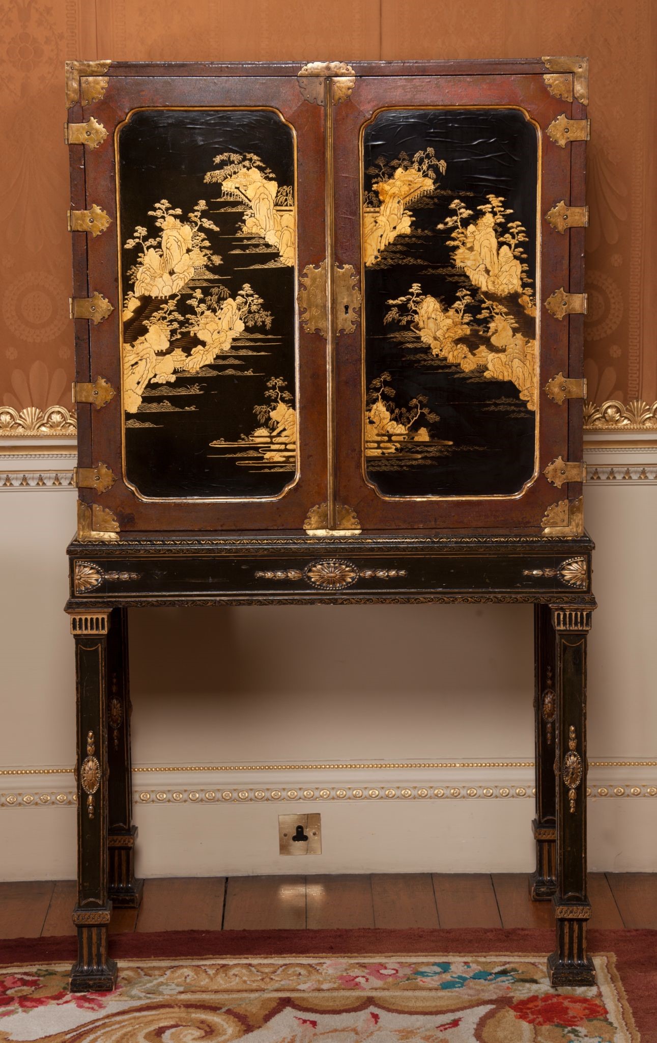 Chinese cabinet on stand - Harewood House